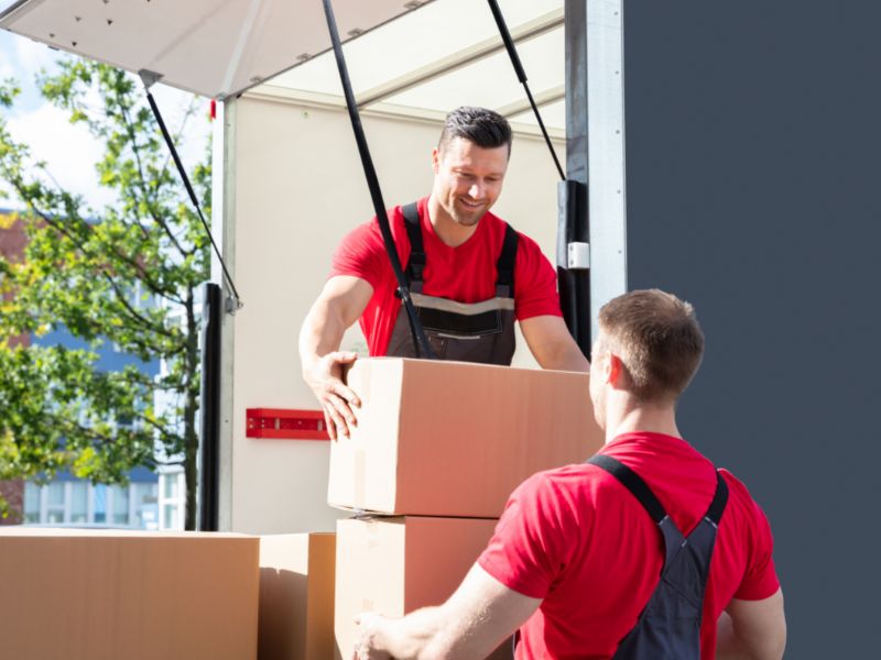 Camion utilitaire aller simple : la solution si vous déménagez vos locaux